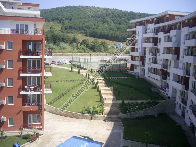 Stunning beachfront sea, pool and mountain view fully furnished 1 ...