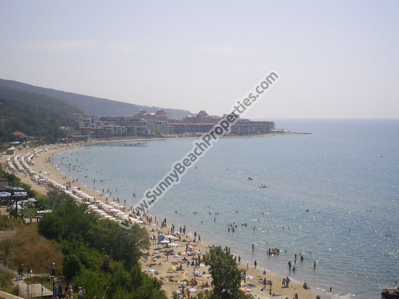 Stunning beachfront sea, pool and mountain view fully furnished 1 ...