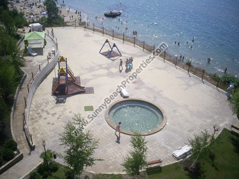 Stunning beachfront sea, pool and mountain view fully furnished 1 ...